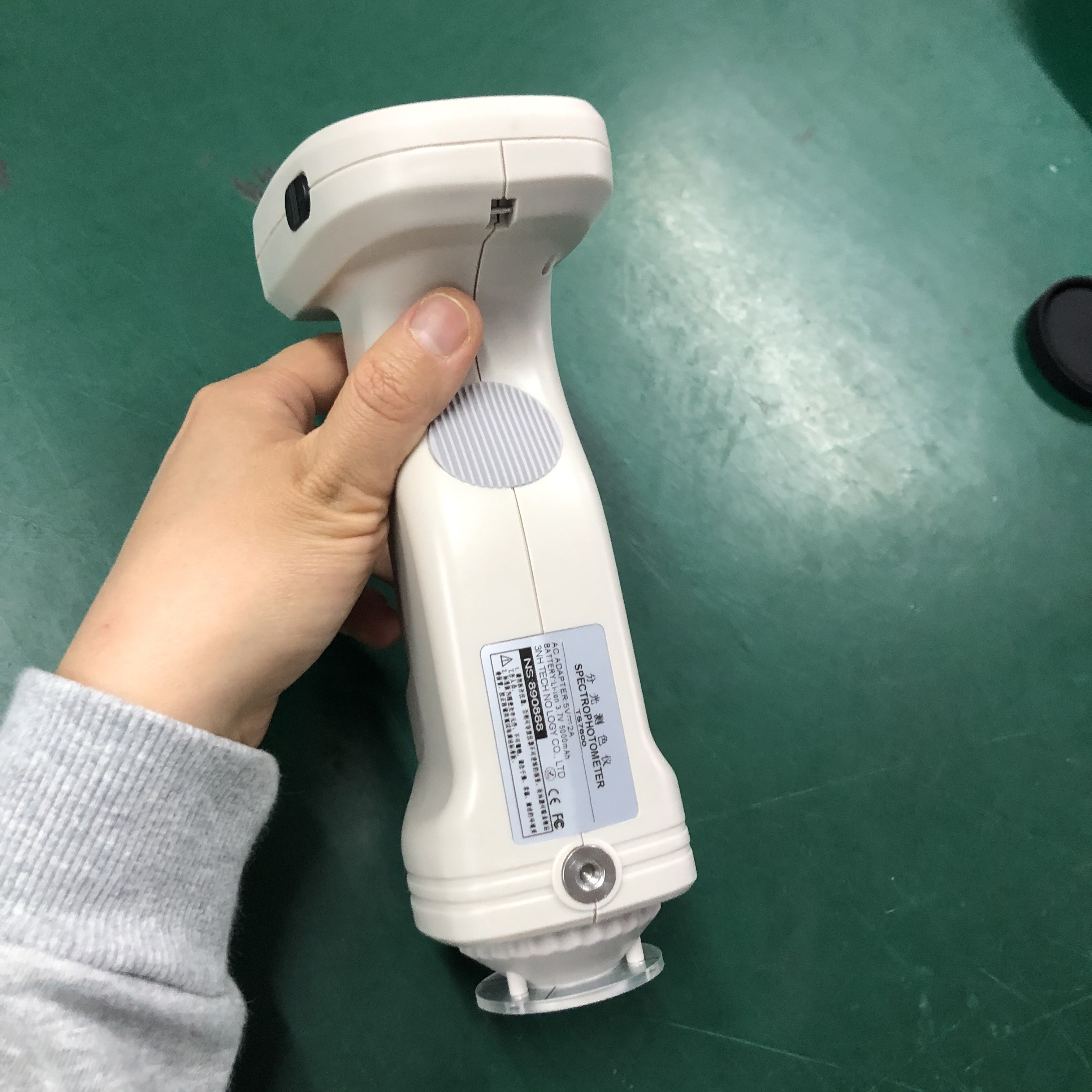 Digital Colour Measurement Spectrophotometer , Color Analysis Machine ...